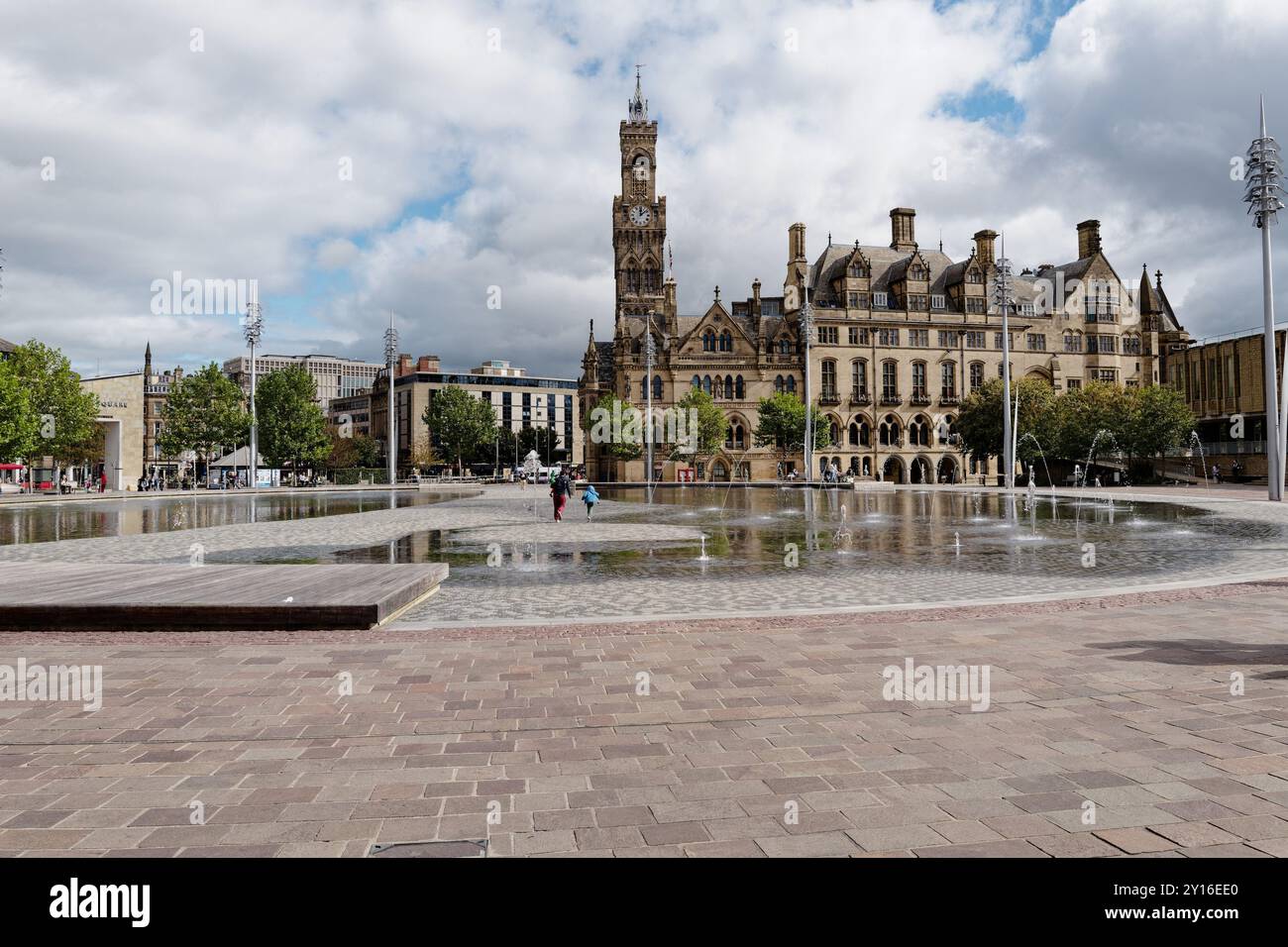 Bradford City Hall, Centenary Square, Bradford, UK Stock Photo - Alamy