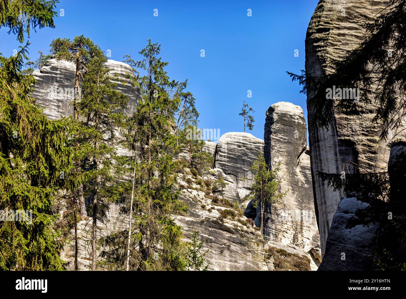 The rock town of Adrspach Weckelsdorf in the Braunau Mountains Stock ...