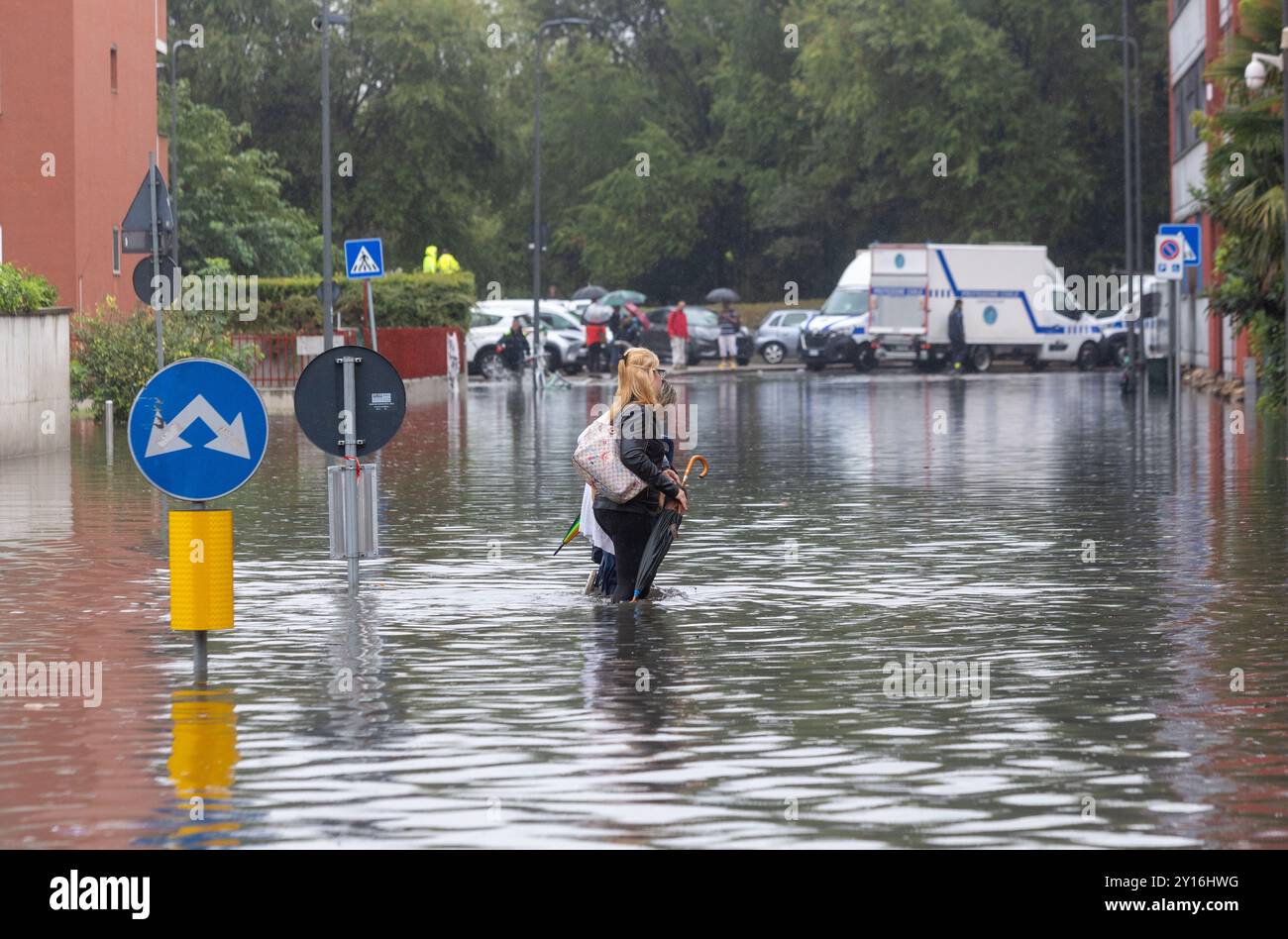 Milano, Italia. 05th Sep, 2024. Allagamento Via Rilke a causa delle ...