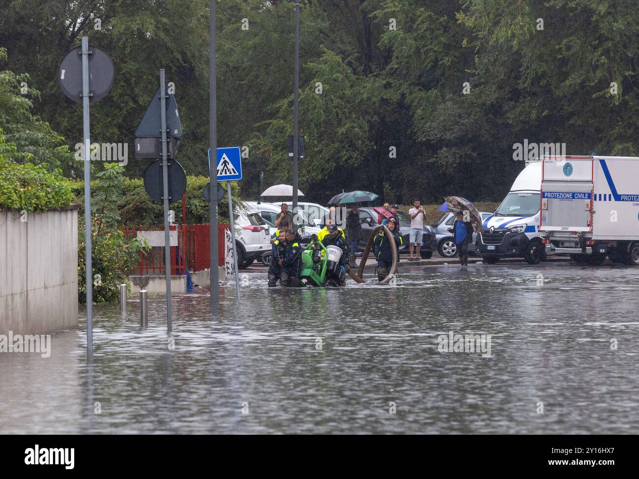 Milano, Italia. 05th Sep, 2024. Allagamento Via Rilke a causa delle ...