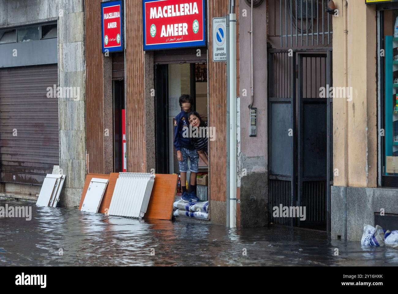 Milano, Italia. 05th Sep, 2024. Allagamento Via Vittorini a causa delle ...