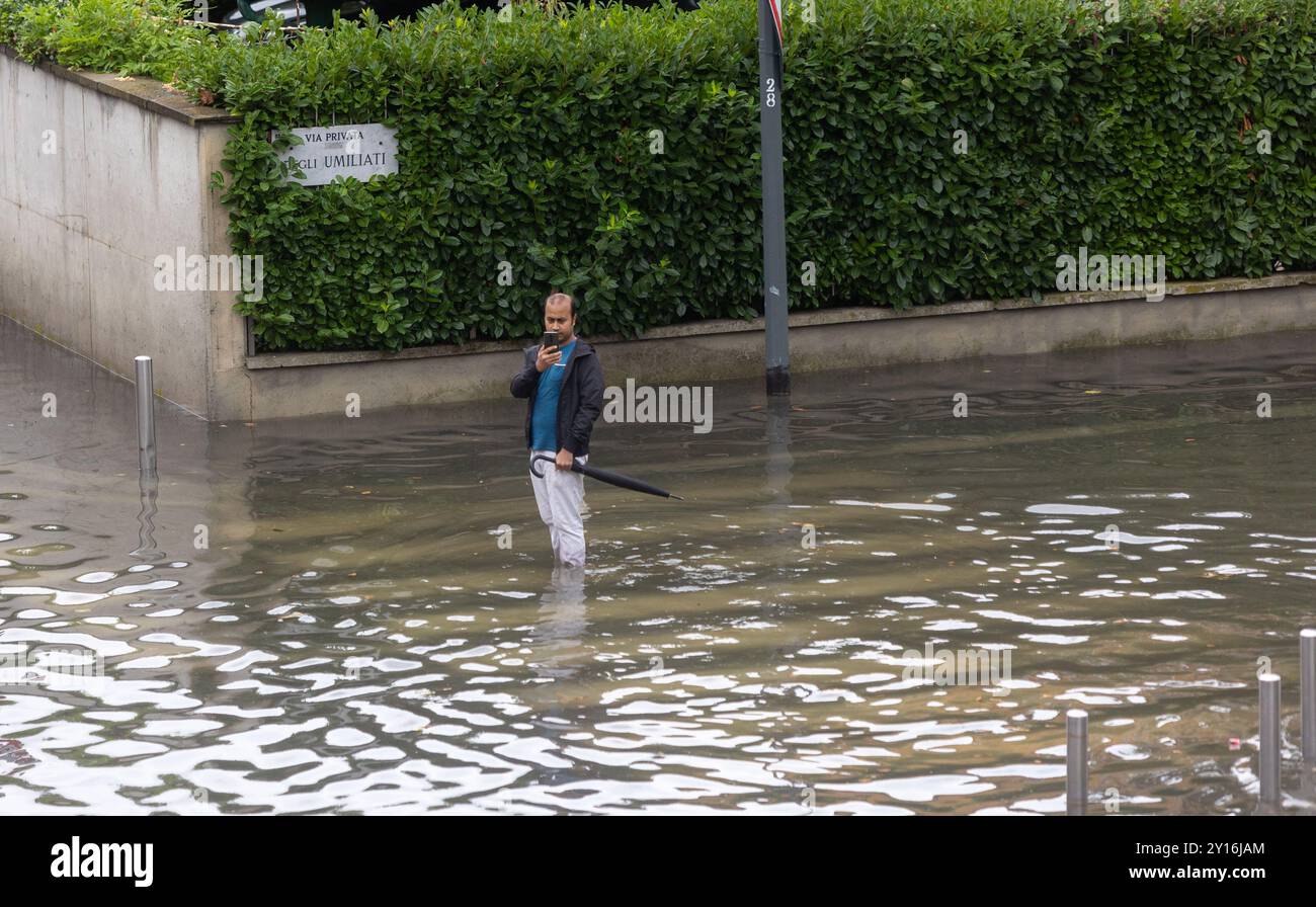 Milano, Italia. 05th Sep, 2024. Allagamento Via Rilke a causa delle ...