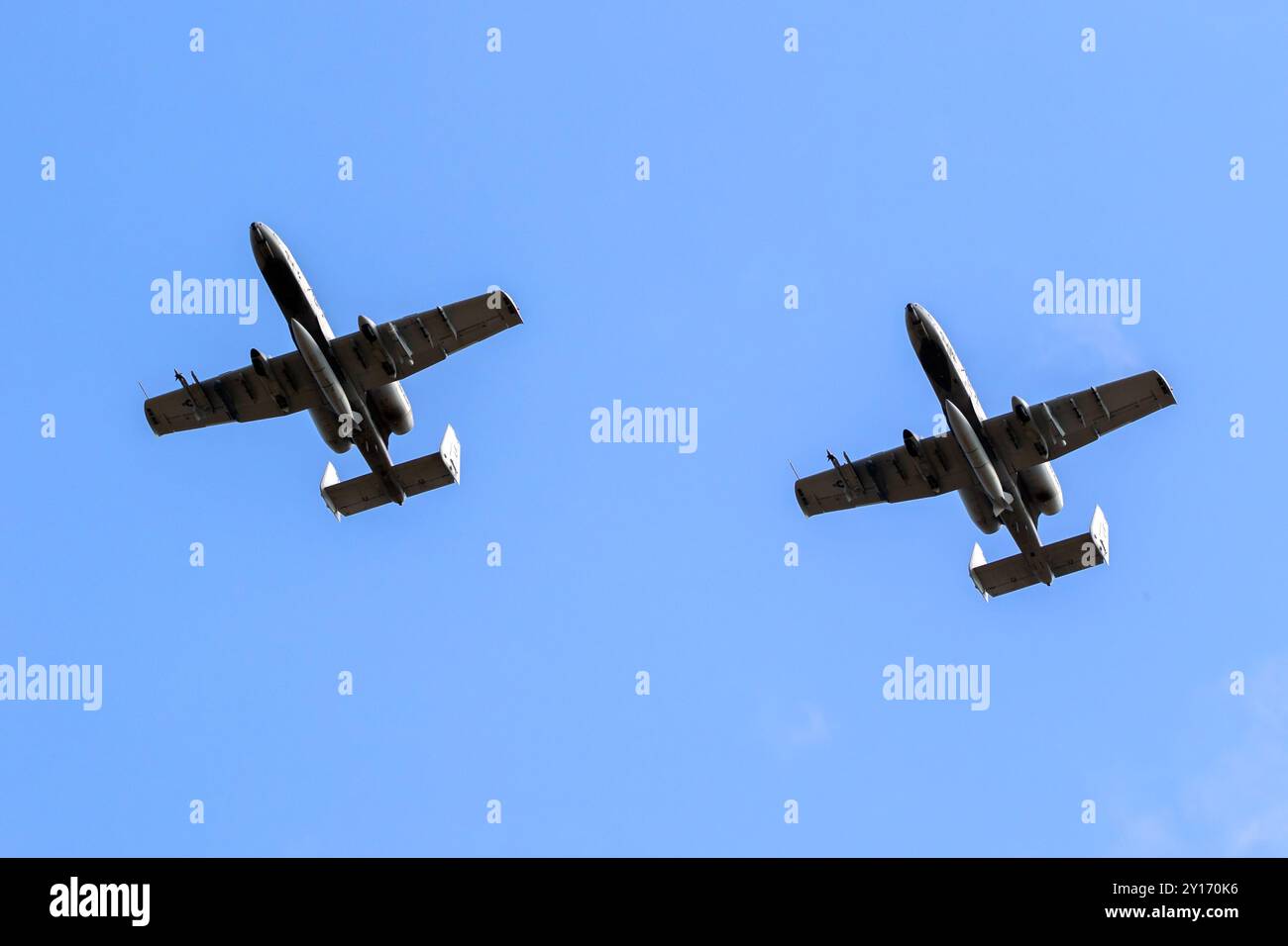 US Air Force A-10C Thunderbolt II attack aircraft in formation over ... US Air Force A-10C Thunderbolt II attack aircraft in formation over ...
