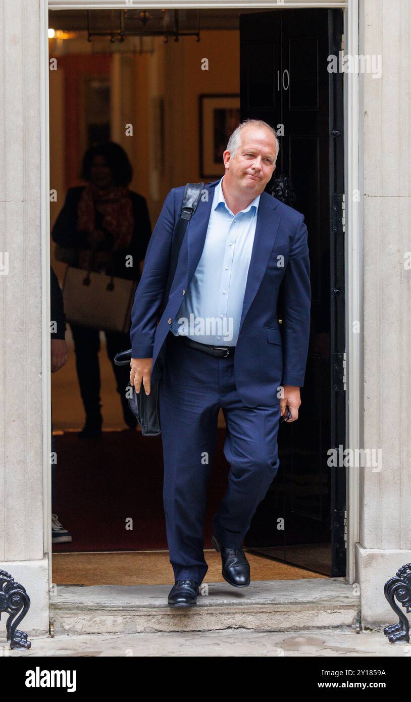 Simon Roberts, CEO of Sainsbury's, leaves Number 10 Downing Street ...