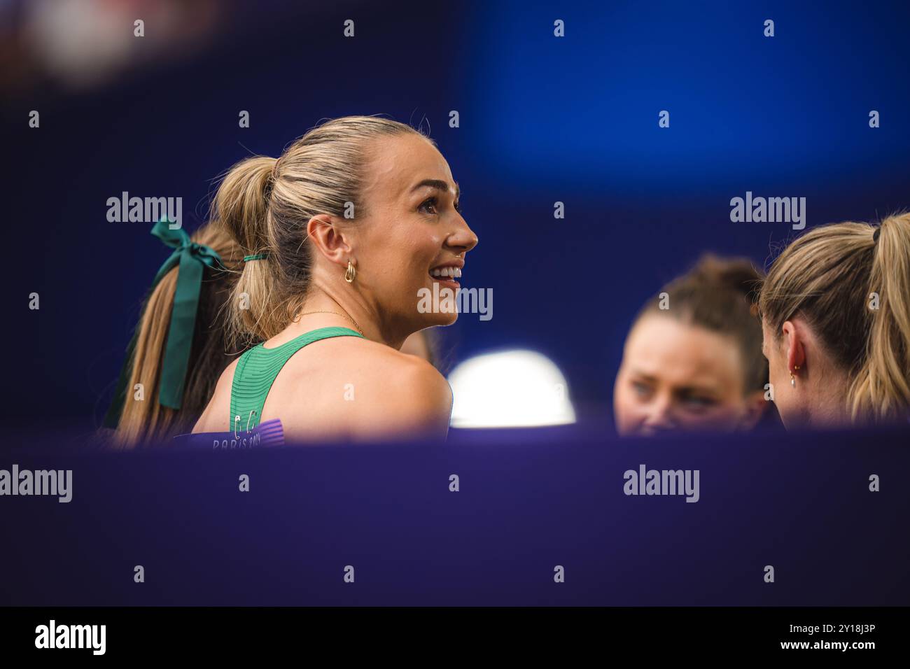 Sharlene Mawdsley participating in the 400 meters at the Paris 2024 ...