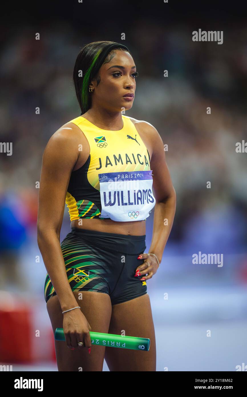 Stacey-Ann Williams participating in the 400 meters at the Paris 2024 ...