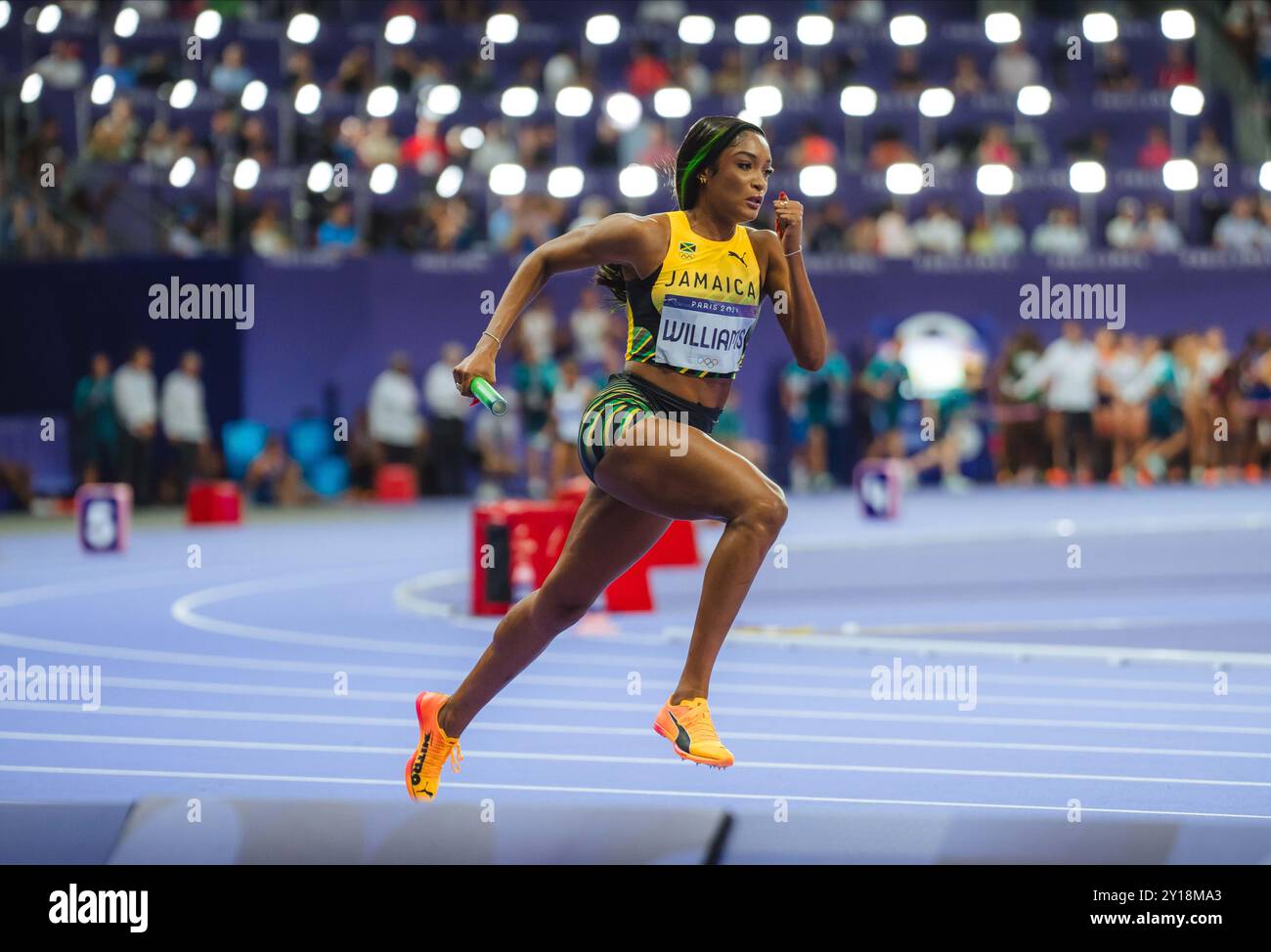 Stacey-Ann Williams participating in the 400 meters at the Paris 2024 ...