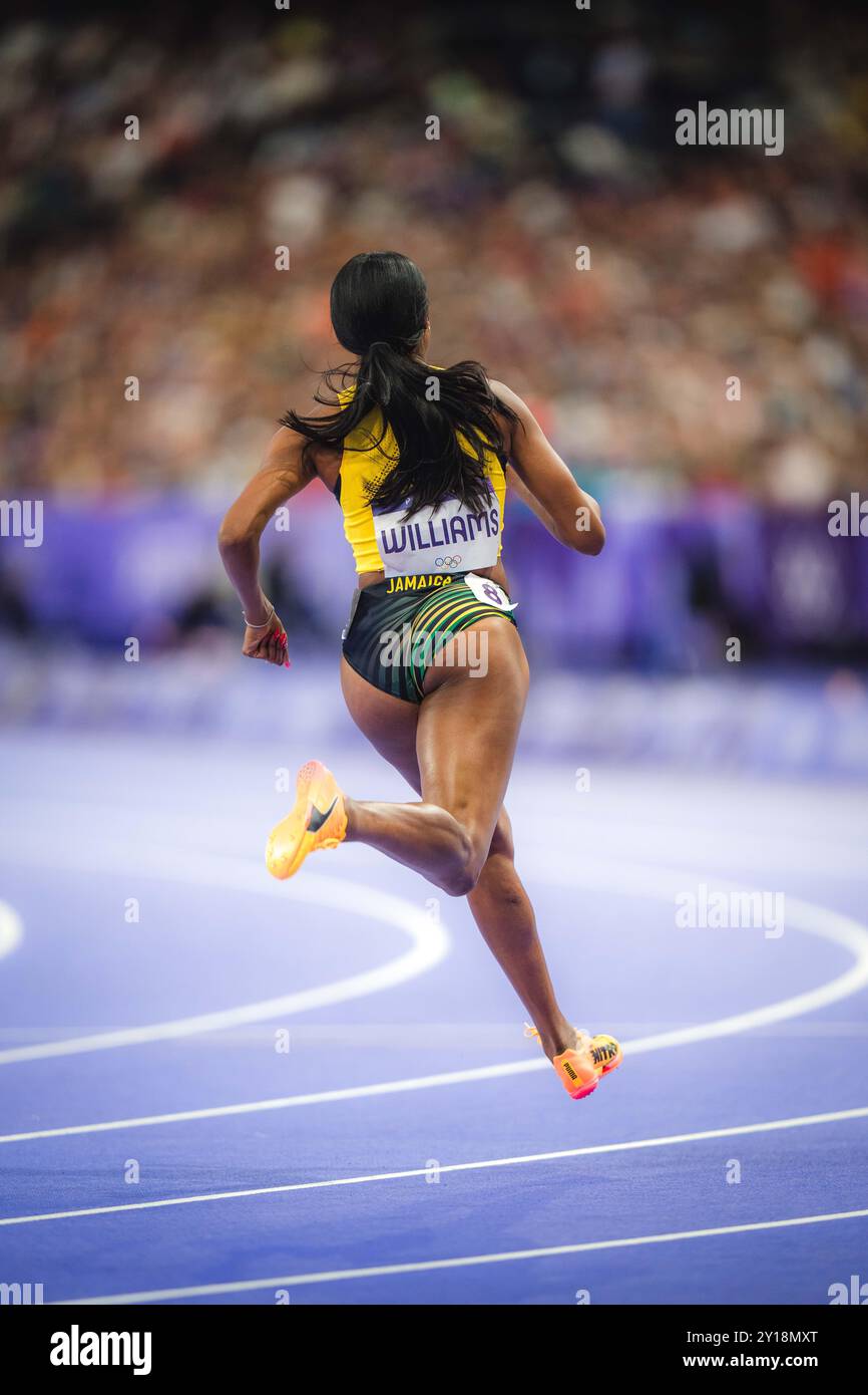 Stacey-Ann Williams participating in the 400 meters at the Paris 2024 ...