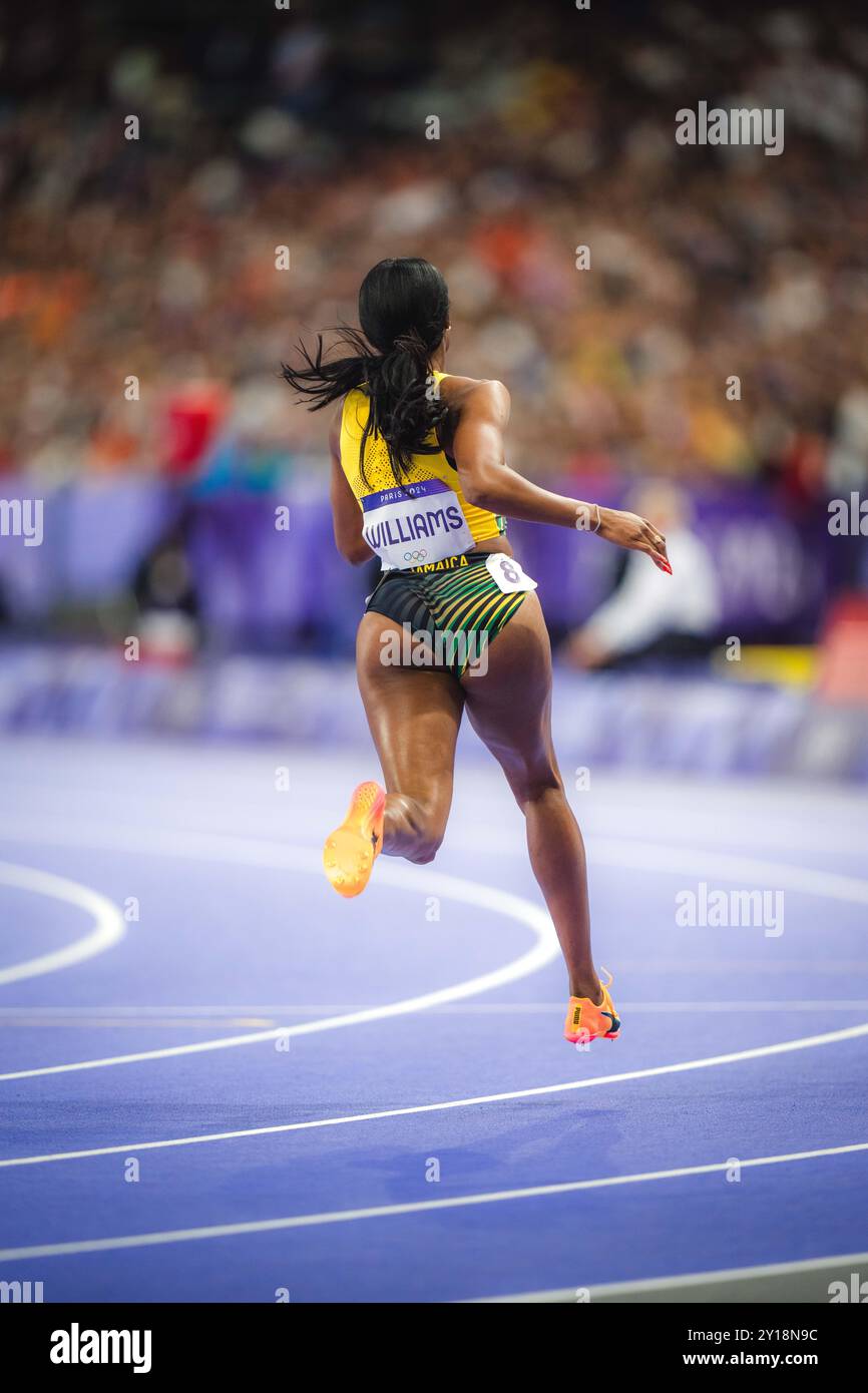 Stacey-Ann Williams participating in the 400 meters at the Paris 2024 ...