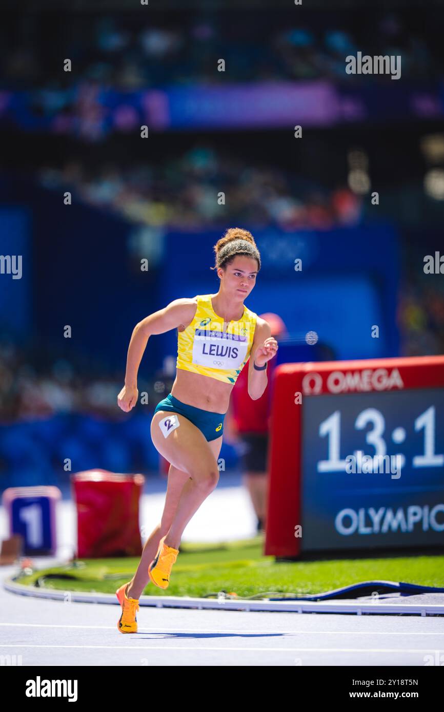 Torrie Lewis participating in the 200 meters at the Paris 2024 Olympic ...