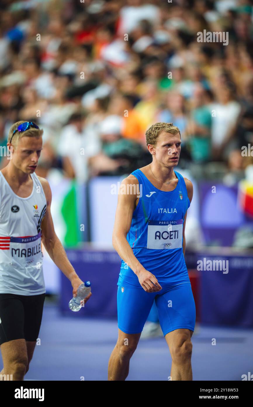 Vladimir Aceti participating in the 4x400 meters relay at the Paris ...