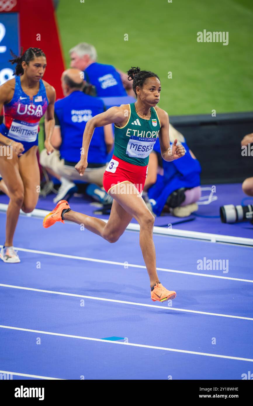 Worknesh Mesele participating in the 800 meters at the Paris 2024 ...