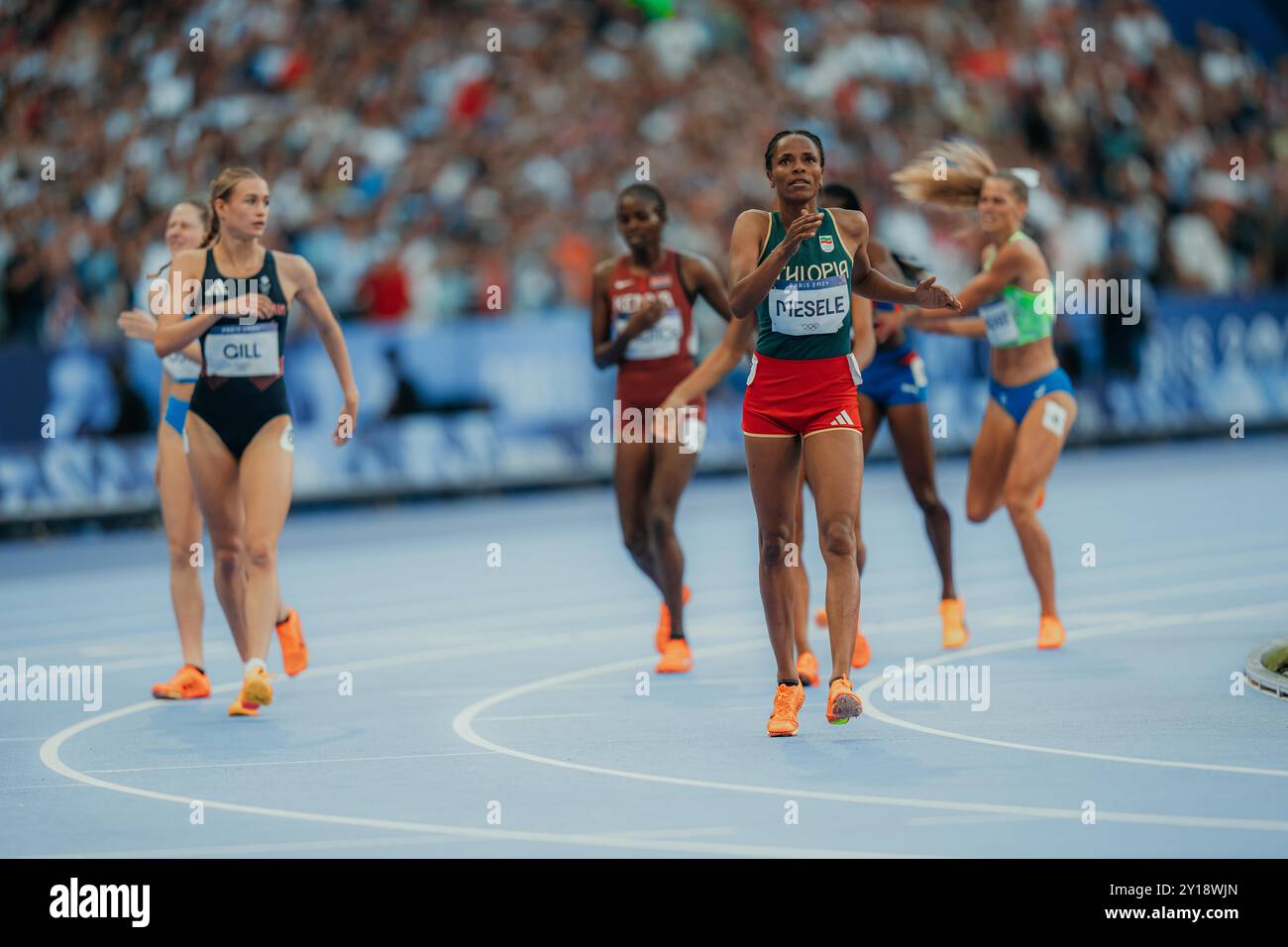Worknesh Mesele participating in the 800 meters at the Paris 2024 ...