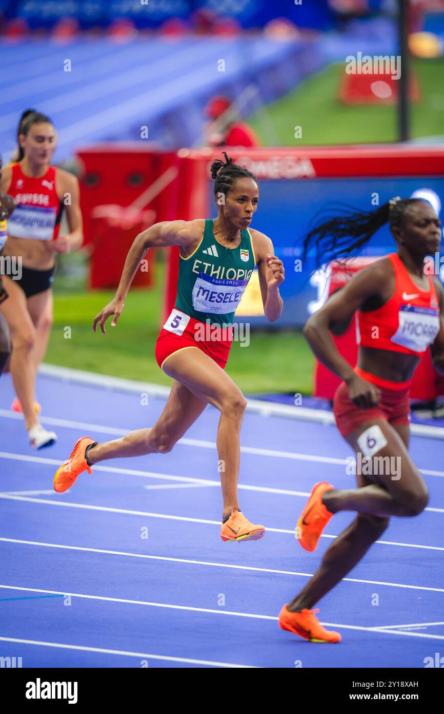 Worknesh Mesele participating in the 800 meters at the Paris 2024 ...