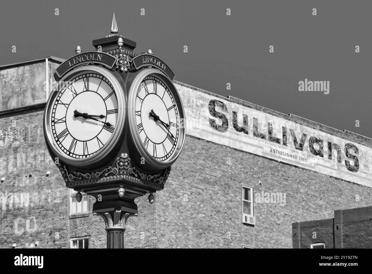 Lincoln station sign hi-res stock photography and images - Alamy
