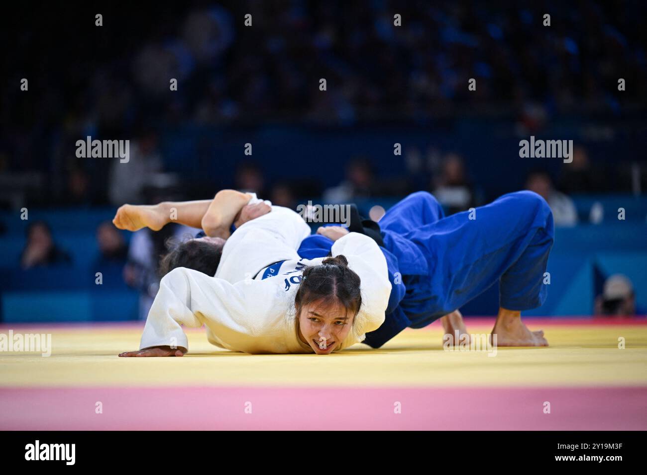 Paris, France. 05th Sep, 2024. Silver medal for Sandrine Martinet in ...