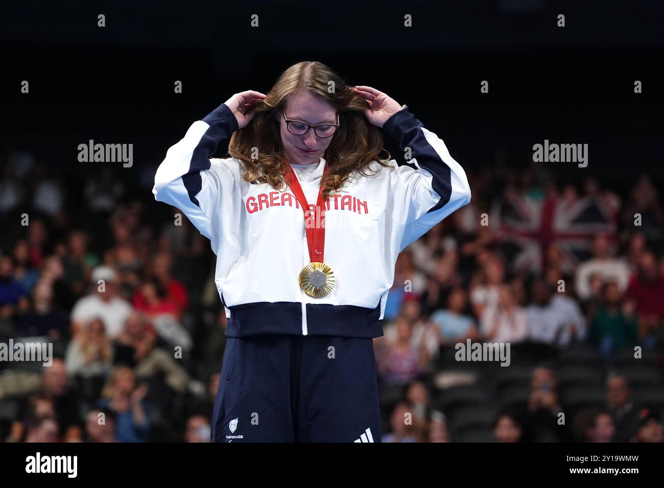 Great Britain's Rebecca Redfern with her Gold medal during the Women's ...