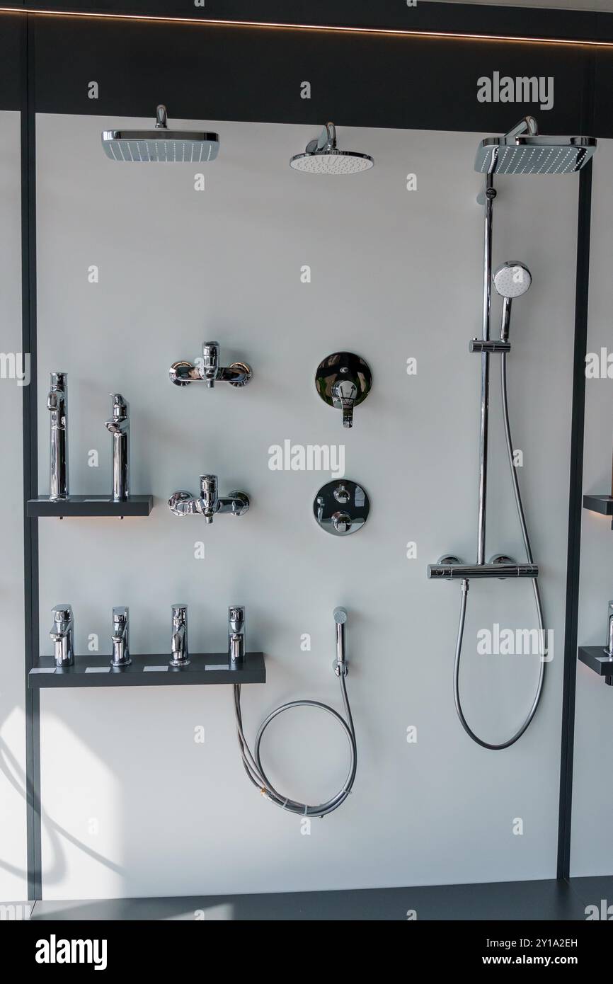 Sleek faucets hi-res stock photography and images - Alamy