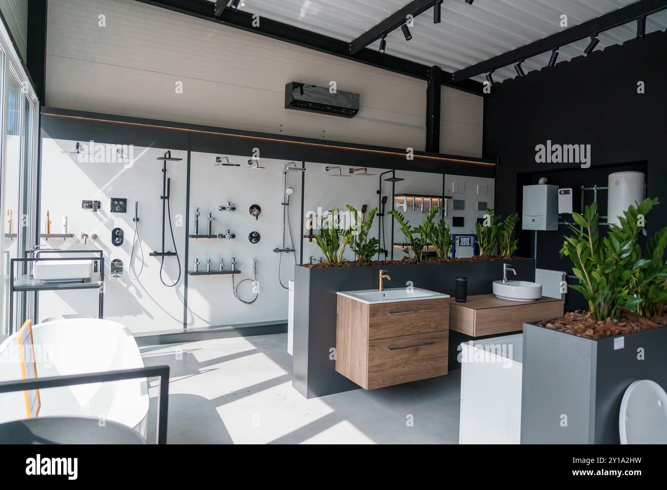 Sleek bathroom elements hi-res stock photography and images - Alamy