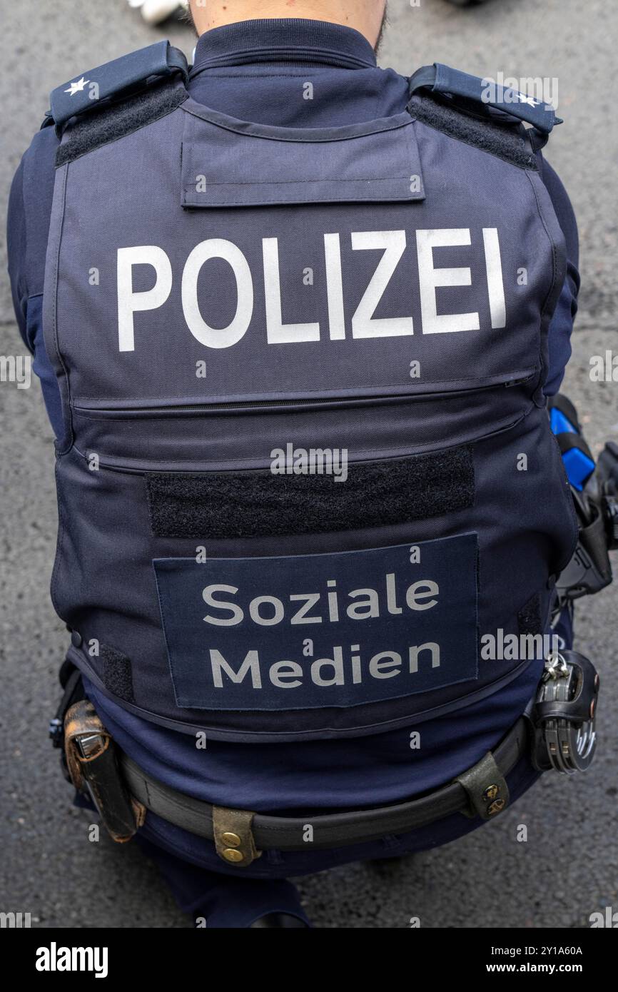 Police officer, public relations, reports for the social media of the ...