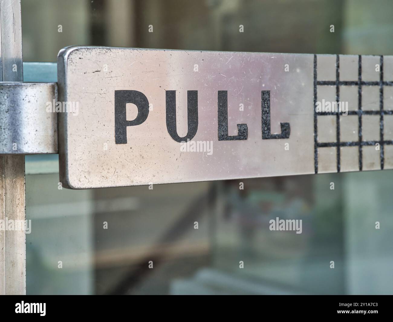 Storefront shop door hi-res stock photography and images - Alamy