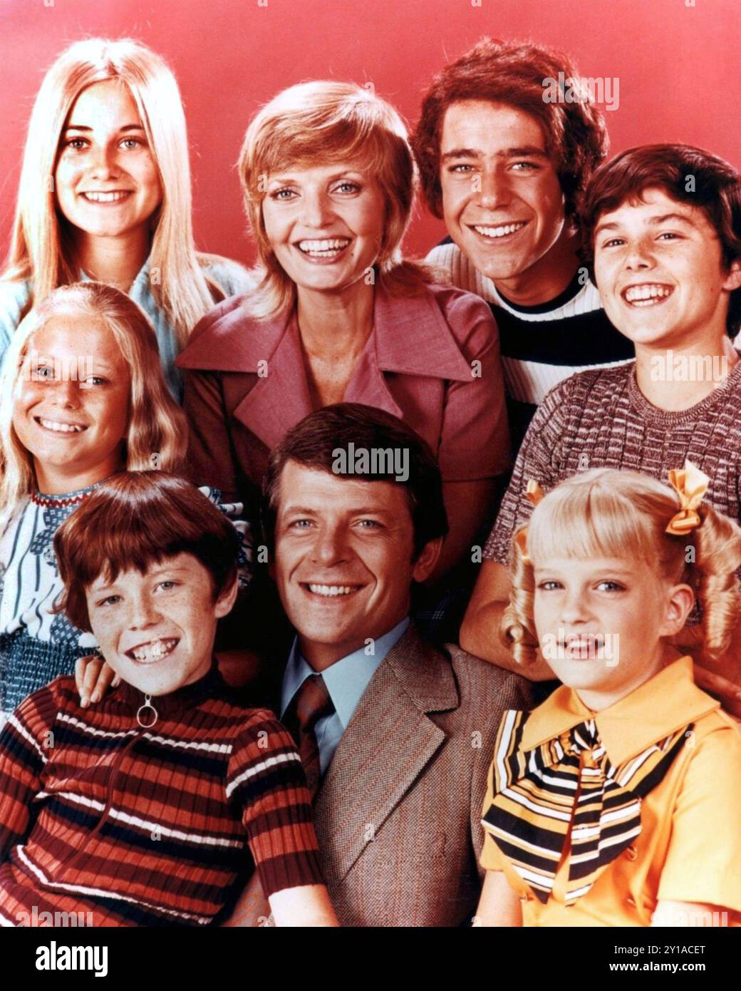 1969 - 1974 , USA : Pubblicity still with the cast of Paramount ...