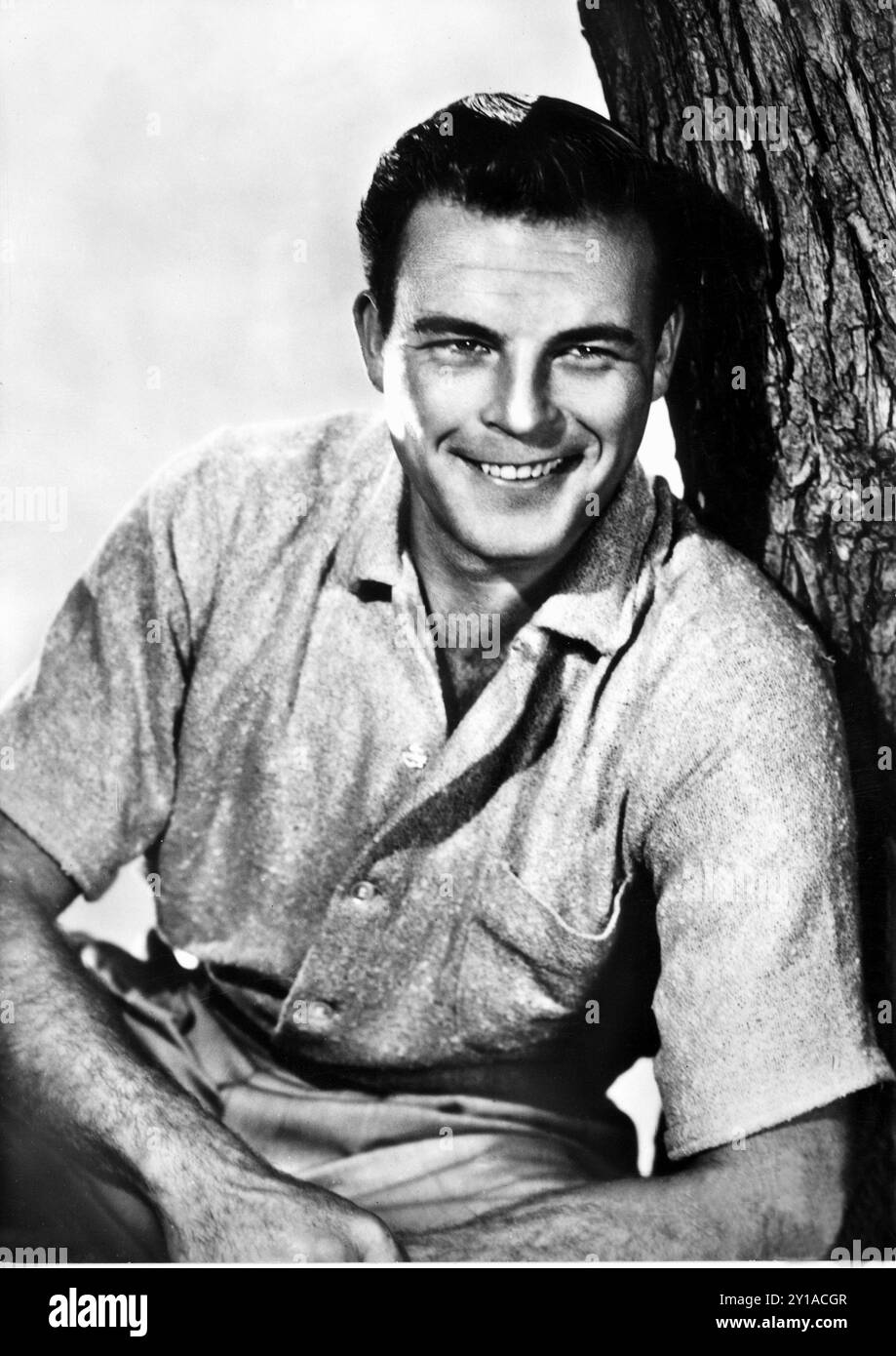 1954 c., USA : The movie acxtor SCOTT BRADY ( 1924 - 1985 ) - CINEMA ...