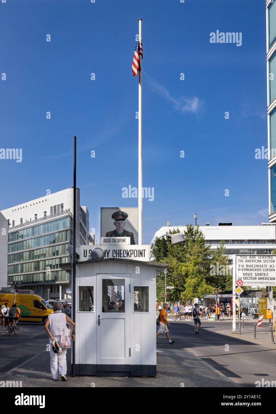 Checkpoint Charlie, Berlin, Germany Stock Photo - Alamy