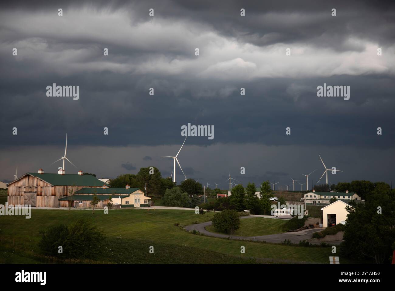 Farm of wind turbines hi-res stock photography and images - Alamy