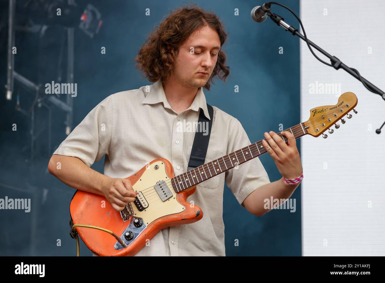 English teacher in concert hi-res stock photography and images - Alamy