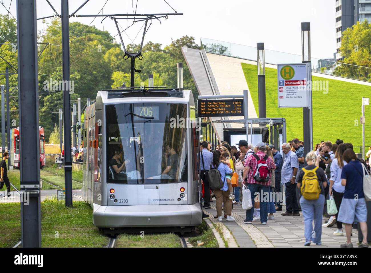 Local transport, Rheinbahn trams, Schadowstrasse stop, North Rhine ...