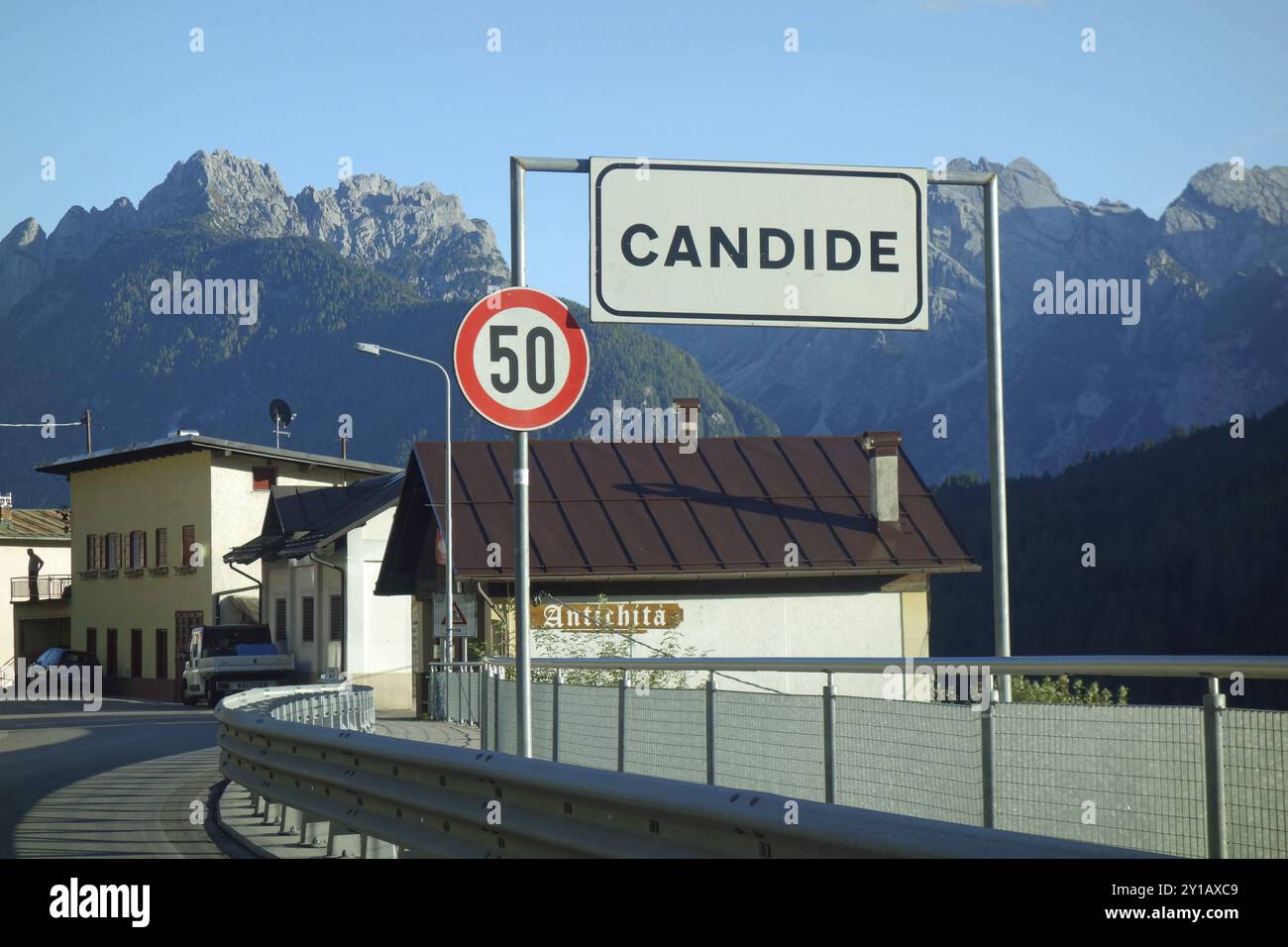 Village of candide hi-res stock photography and images - Alamy