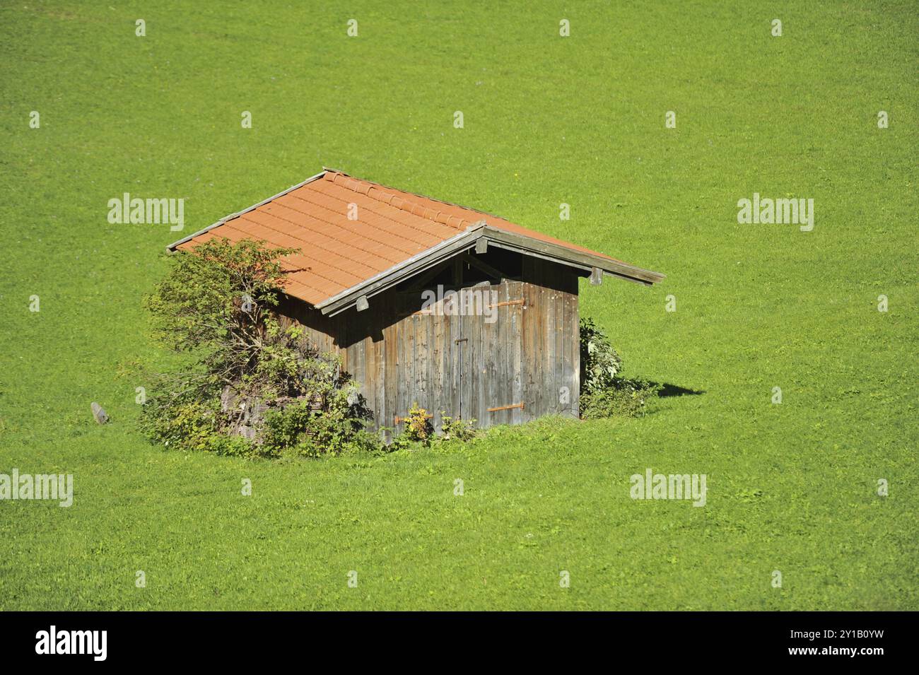 Hut structure hi-res stock photography and images - Alamy