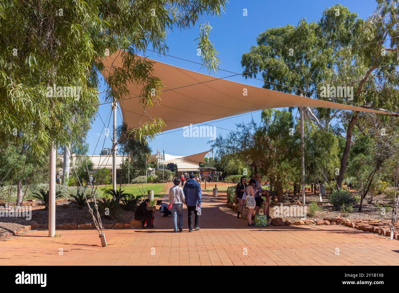 Yulara nt hi-res stock photography and images - Alamy