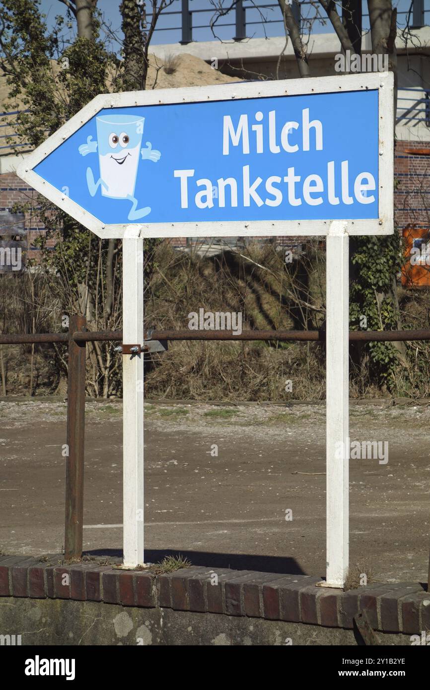 Milk petrol station sign Stock Photo - Alamy
