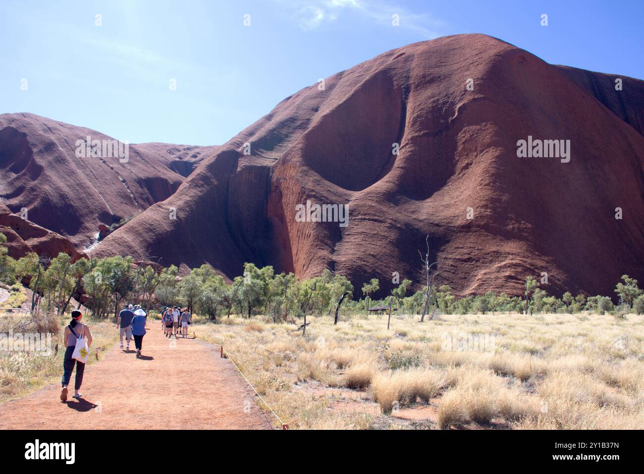 View from Mala Walk track, Uluru (Ayers Rock), Uluṟu-Kata Tjuṯa ...