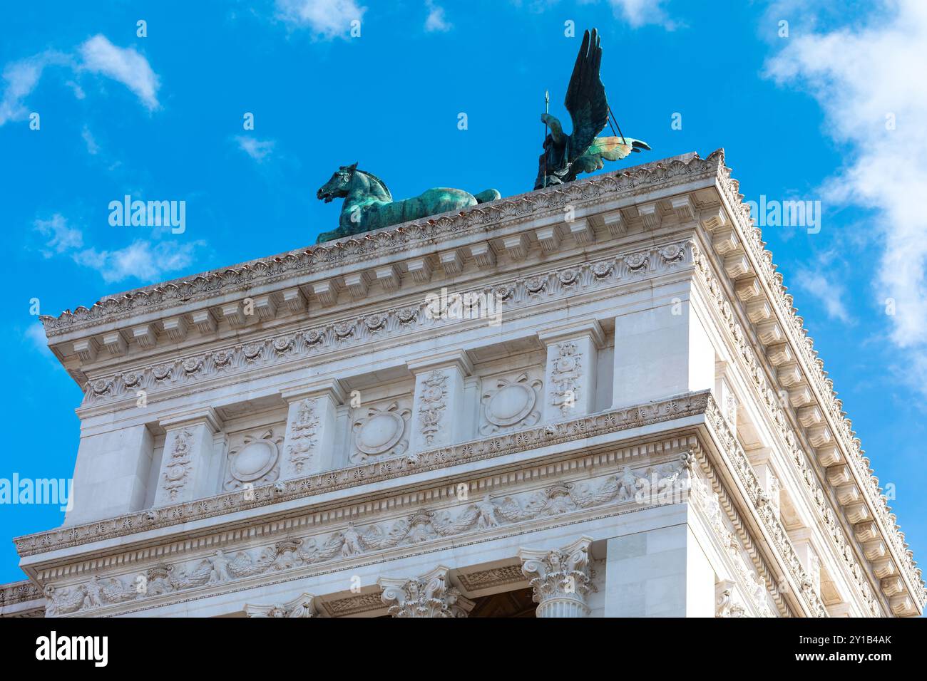 Sculpture on the top of Victorian Palace in Rome, Italy. Architecture ...