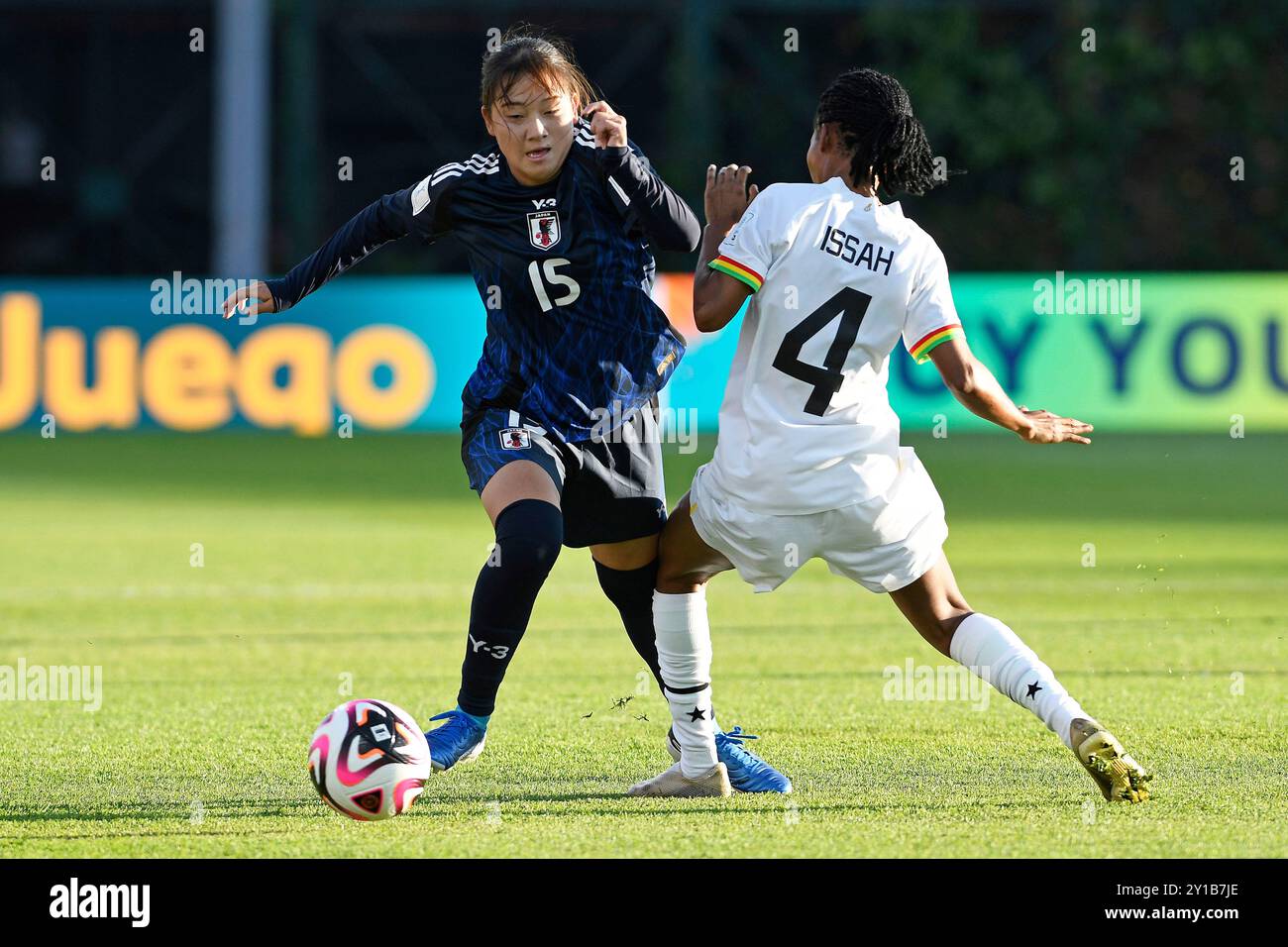 Bogota, Colombia. 05th Sep, 2024. Miku Hayama of Japan battles for ...