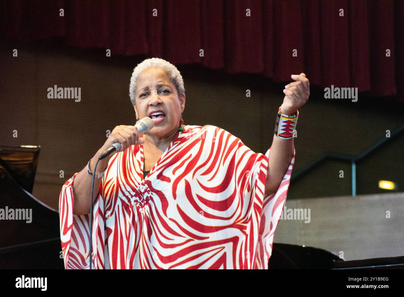 August 31, 2024, USA: RENE MARIE, vocalist, entertains at the Chicago ...