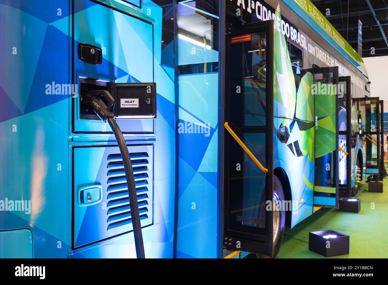 Electric bus vehicle with electric charging interface Stock Photo - Alamy