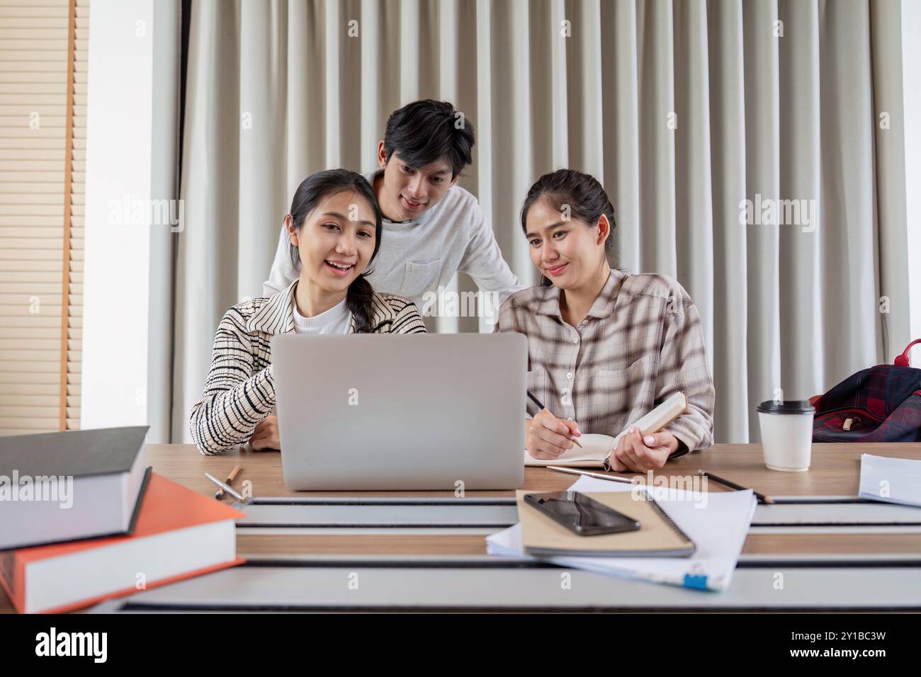 Active group study enhances learning with digital tools Stock Photo - Alamy