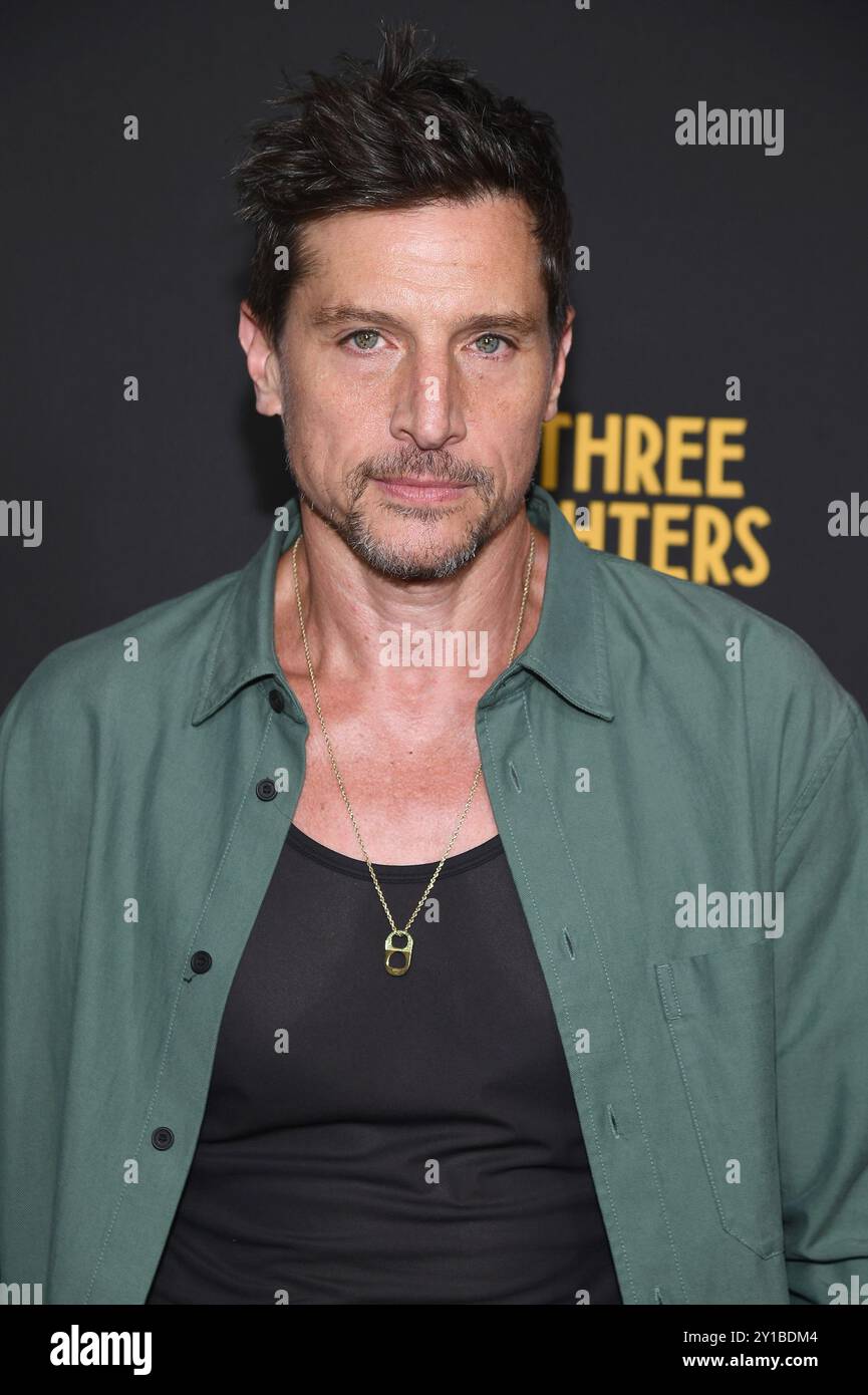 Simon Rex attends Netflix's 'His Three Daughters' New York Screening at ...