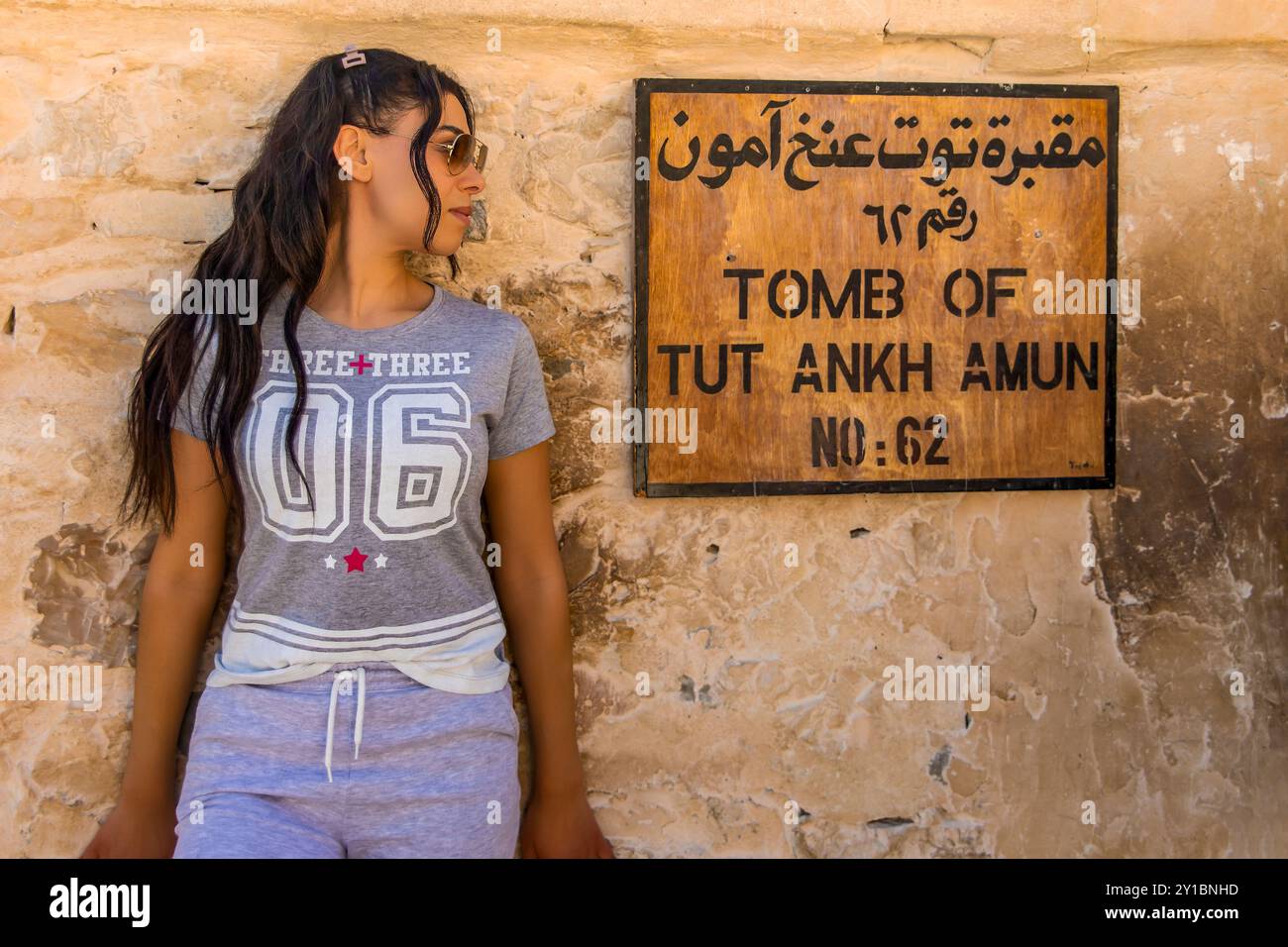 Tourists Unearthing the mysteries of ancient Egypt in Tutankhamun's ...