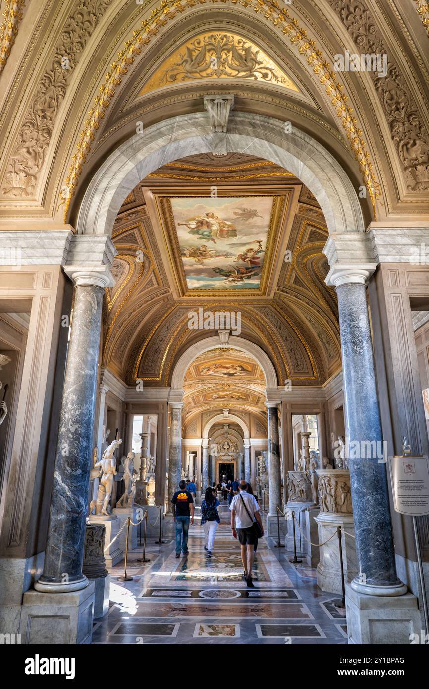Gallery of the Candelabra interior in Pio Clementino Museum, Vatican ...