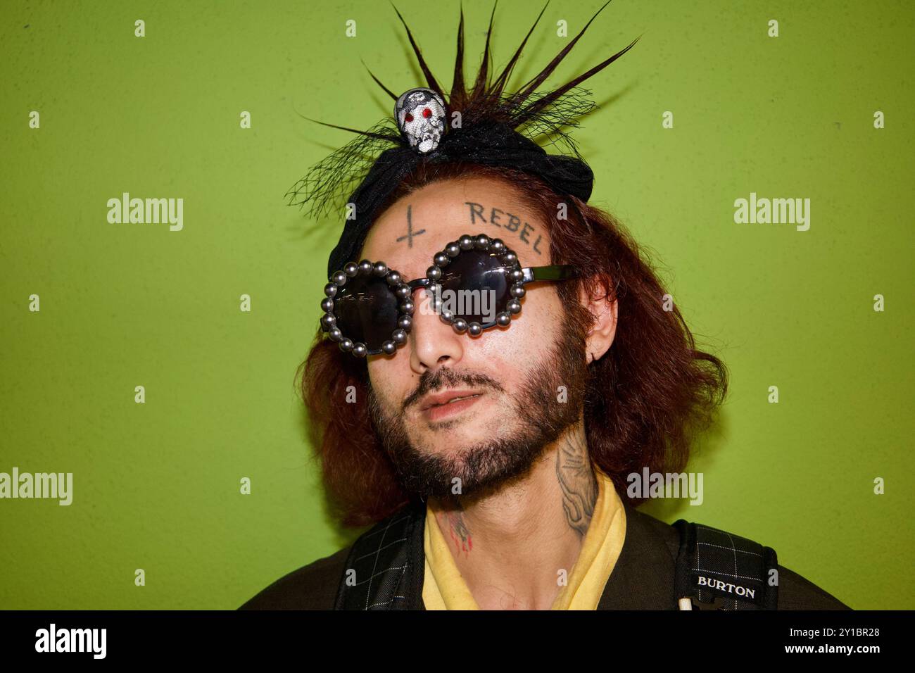 Single male model hi-res stock photography and images - Alamy