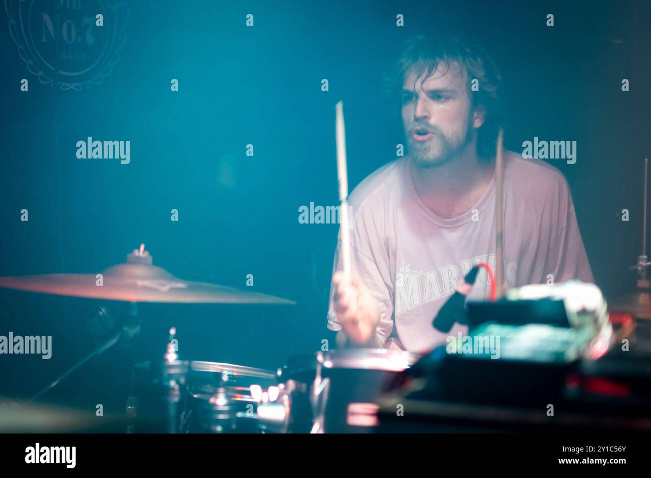 Lip critic 2024 hi-res stock photography and images - Alamy