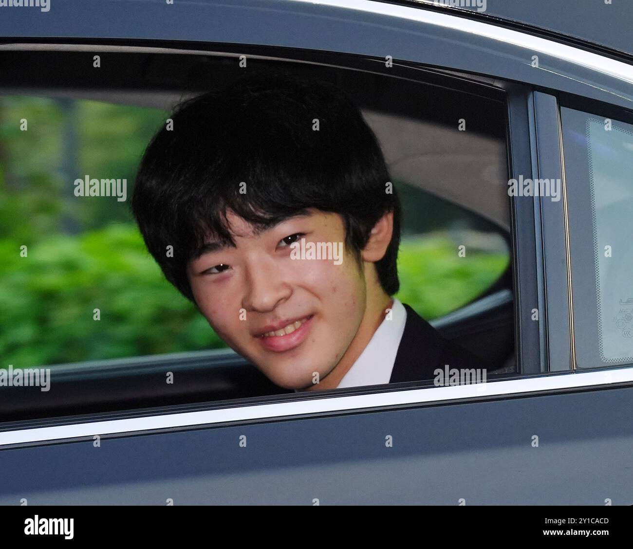 Japanese Prince Hisahito enters the Imperial Palace in Chiyoda Ward ...