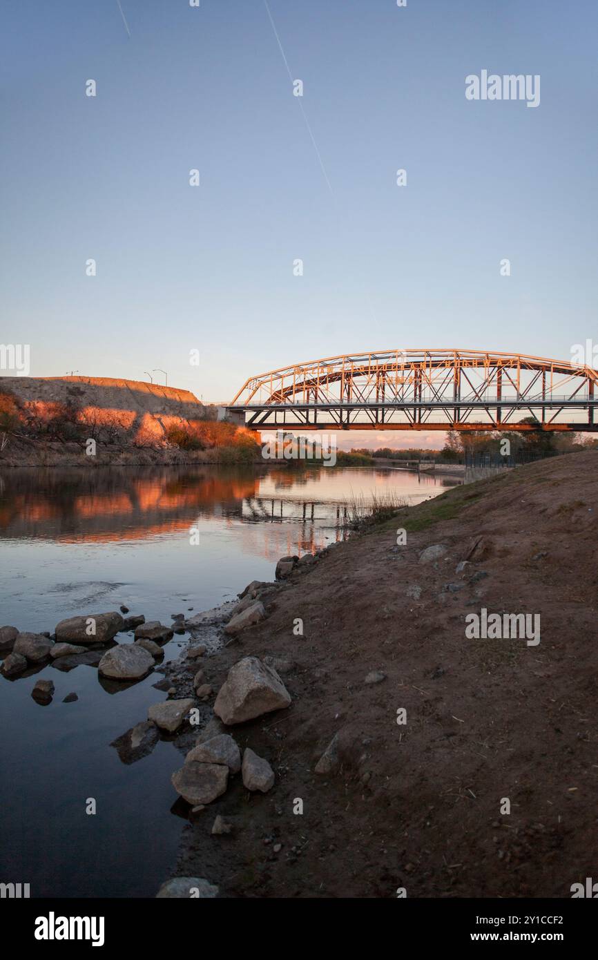 Ocean to Ocean highway bridge Yuma, AZ Stock Photo - Alamy