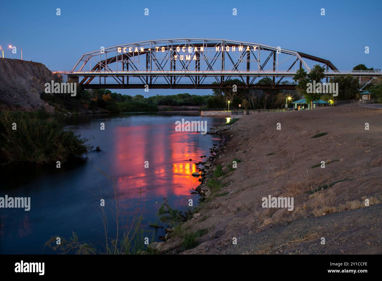 Ocean to Ocean highway bridge Yuma, AZ Stock Photo - Alamy