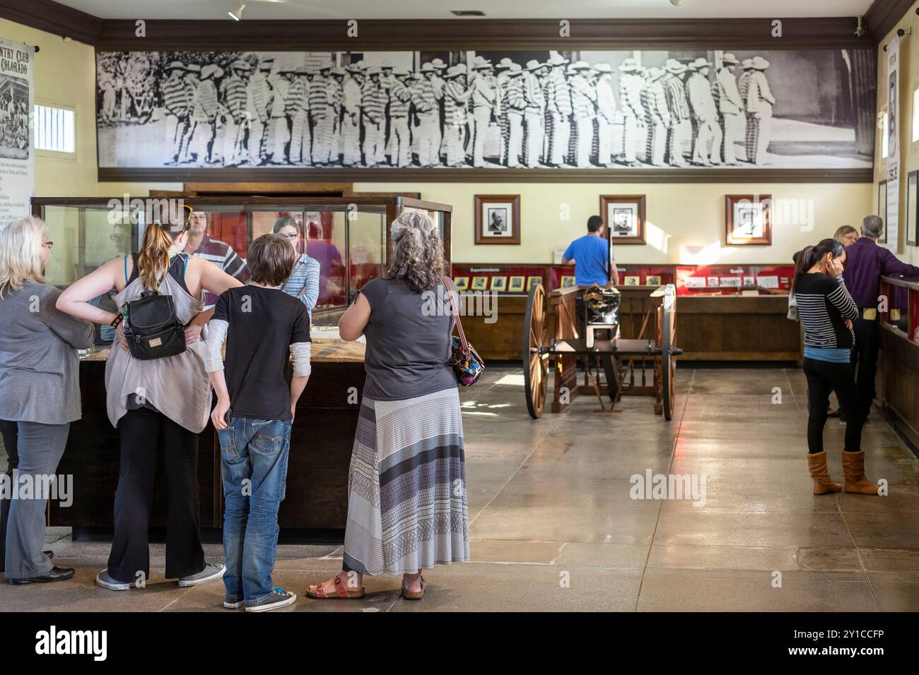 Prison cell displays hi-res stock photography and images - Alamy